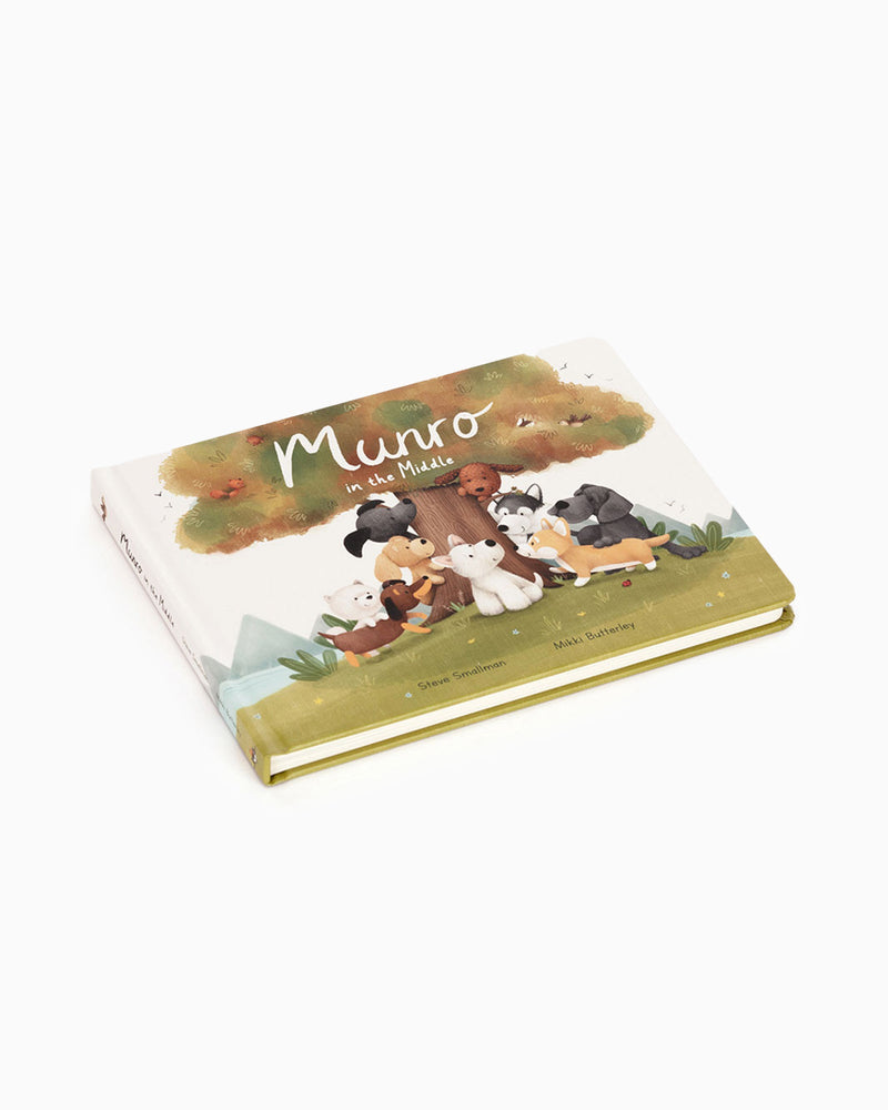 Jellycat Book Jellycat Munro In the Middle Book